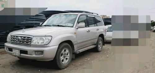 أمانة العاصمة سيارات صالون لاندكروز عرطه قويه-307356|Yemen Mazad