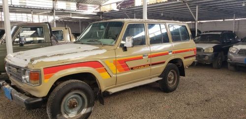 تعز سيارات صالون للبيع-320763|Yemen Mazad