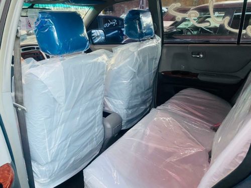 صنعاء سيارات هايلندر عرطة قمة في النظافة-327827|Yemen Mazad