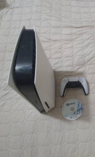 حضرموت ألعاب إلكترونية بلايستيشن 5 فات نسخة السيدي-333298|Yemen Mazad