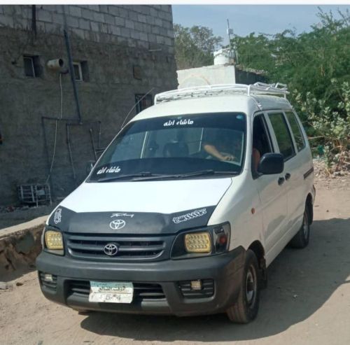 عدن سيارات باص زلومه في عدن نضيفه عرطه للجاد-335024|Yemen Mazad