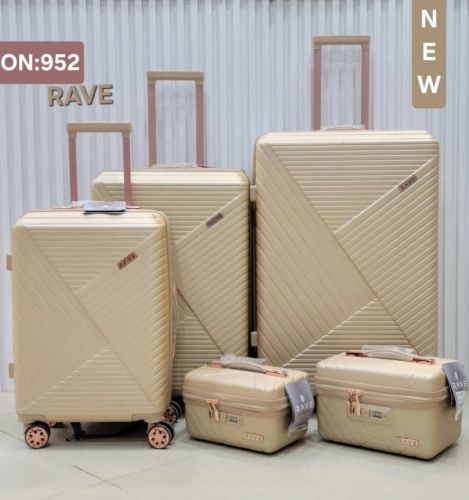 أمانة العاصمة مستلزمات نسائية حقائب فيبر عرائسي 5قطع-344705|Yemen Mazad