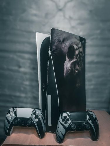 Amanat Al Asimah Electronic games مهكر ps5 بلايستيشن-403514|Yemen Mazad